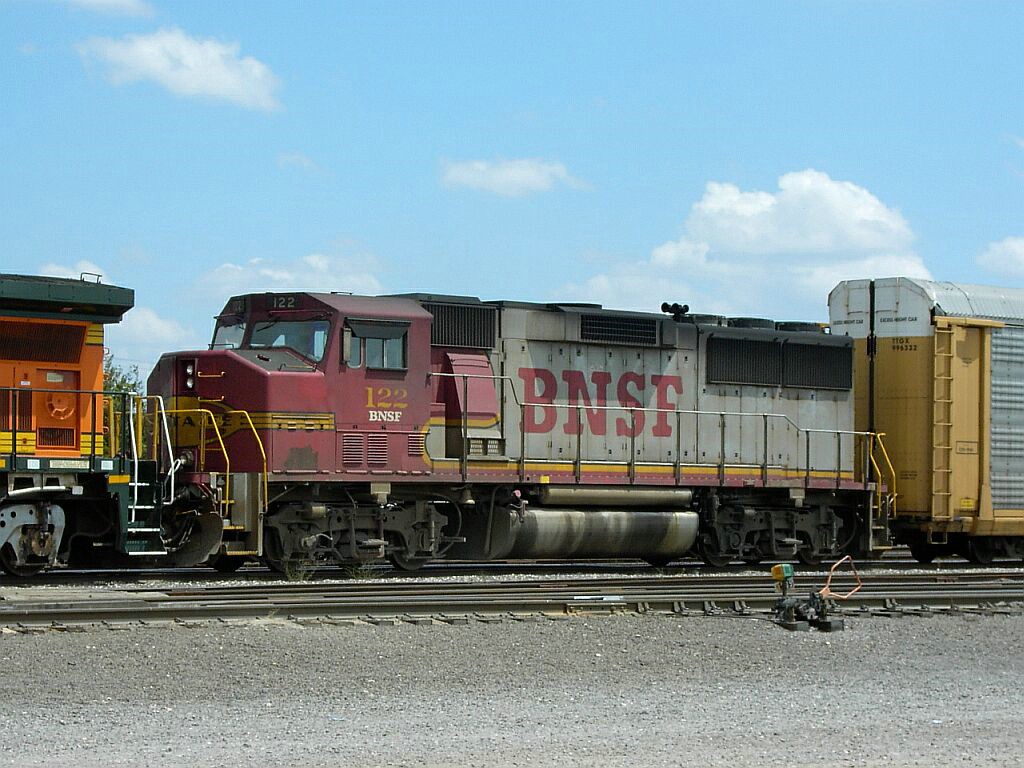 BNSF 122